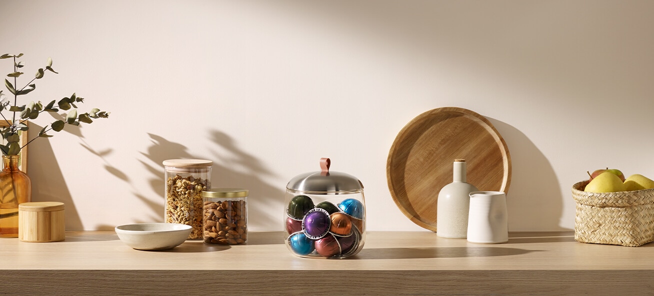 LUME Mia Dispenser | Lume Collection | Nespresso Brasil