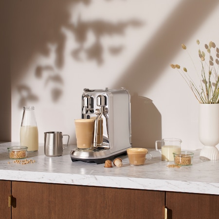 Nespresso Creatista Plus Coffee Machine Nespresso + Breville Creatista