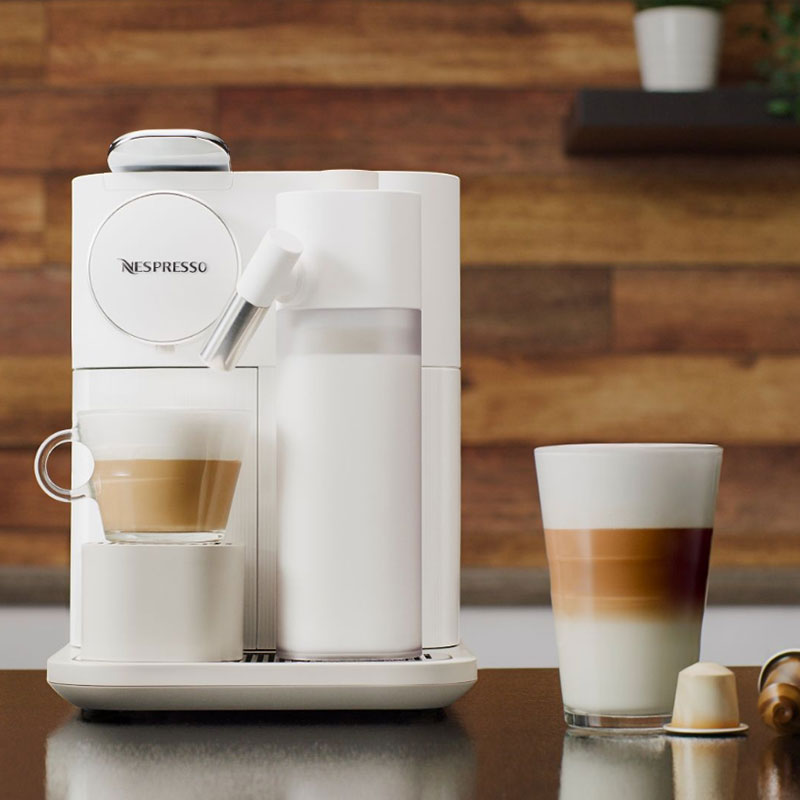 Gran Lattissima Sophisticated Darks | Coffee Machine | Nespresso™ GR