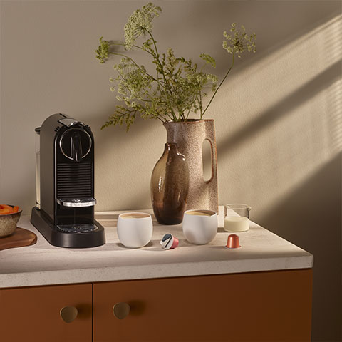 Macchina da caffè Ricondizionata Nespresso CitiZ Limousine Black ...