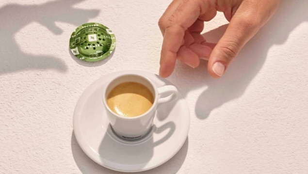 Nespresso Momento 120 | Coffee & Milk Machine | Nespresso™ Pro SG